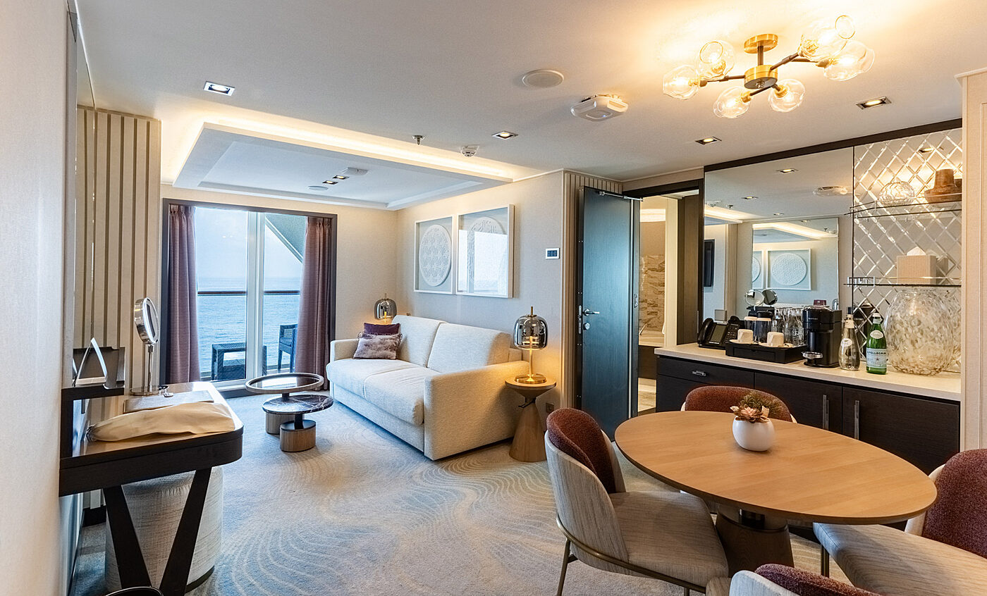 Khuzama Experience | AROYA Cruises