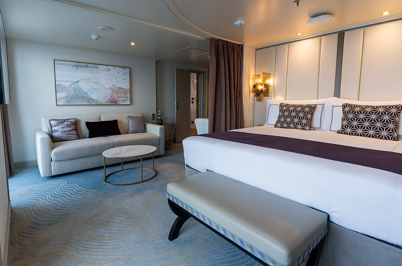 Khuzama Experience | AROYA Cruises