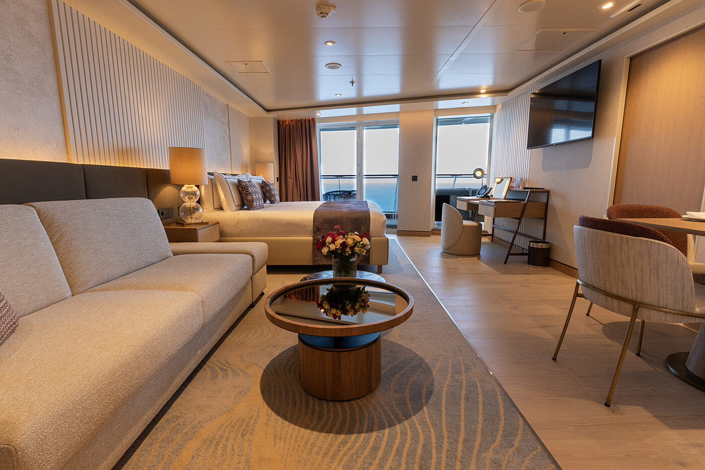 Cabins | AROYA Cruises