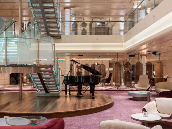 Khuzama Experience | AROYA Cruises